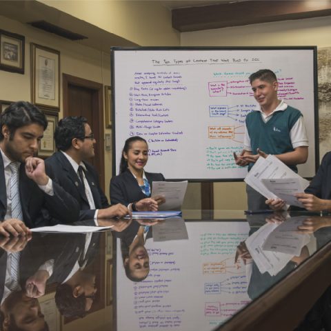 Ecomundo | Educación Particular Bilingüe en Guayaquil (home page)