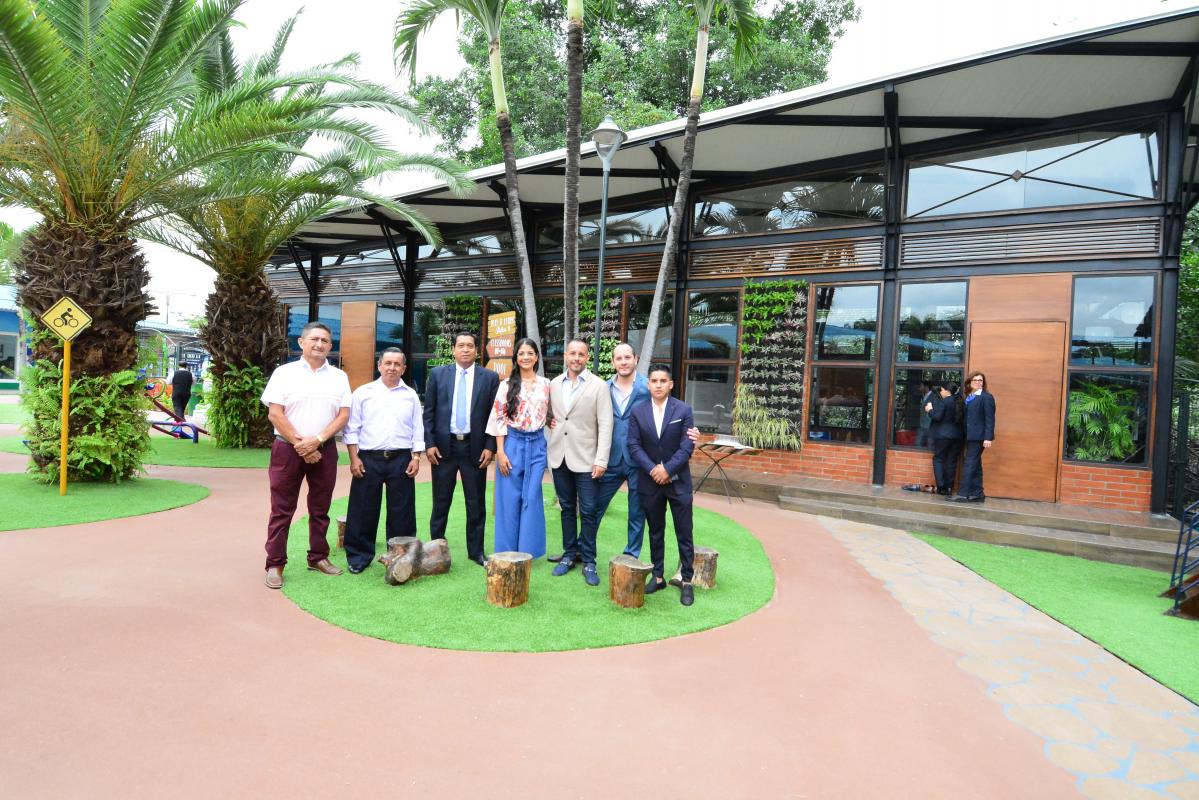 Ecomundo inauguró modernos espacios de aprendizaje - Ecomundo